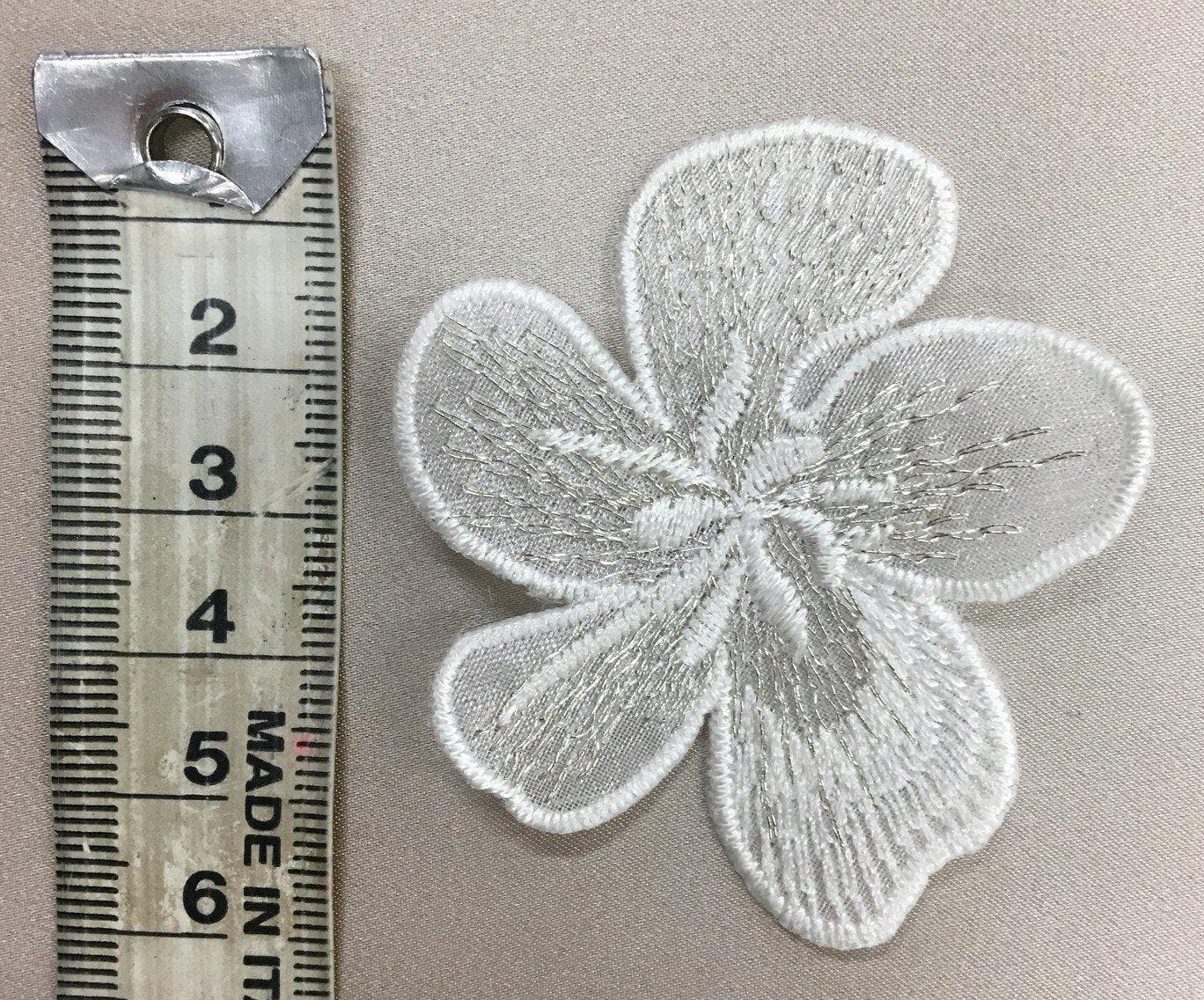 Flower Small Ivory Silver – Silk World